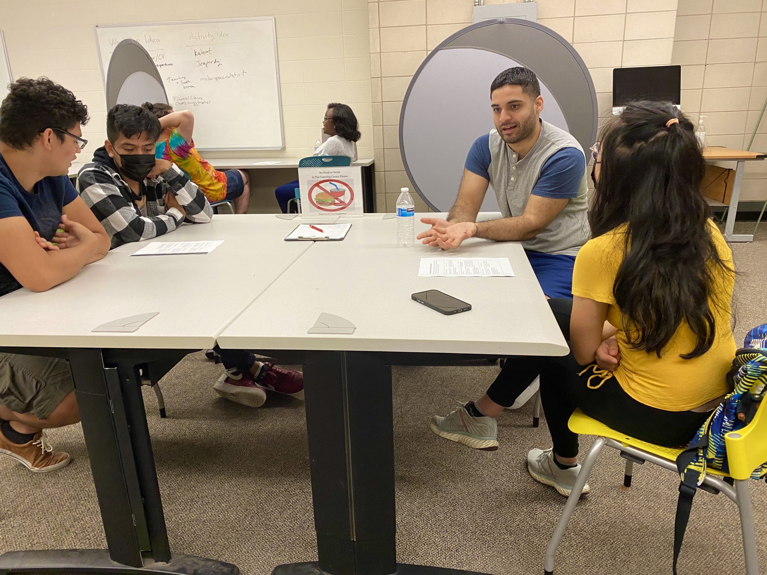 Queens College Learning Commons - Tutoring, Study Space