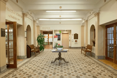 Visit Queens College | Admissions | Queens College, CUNY